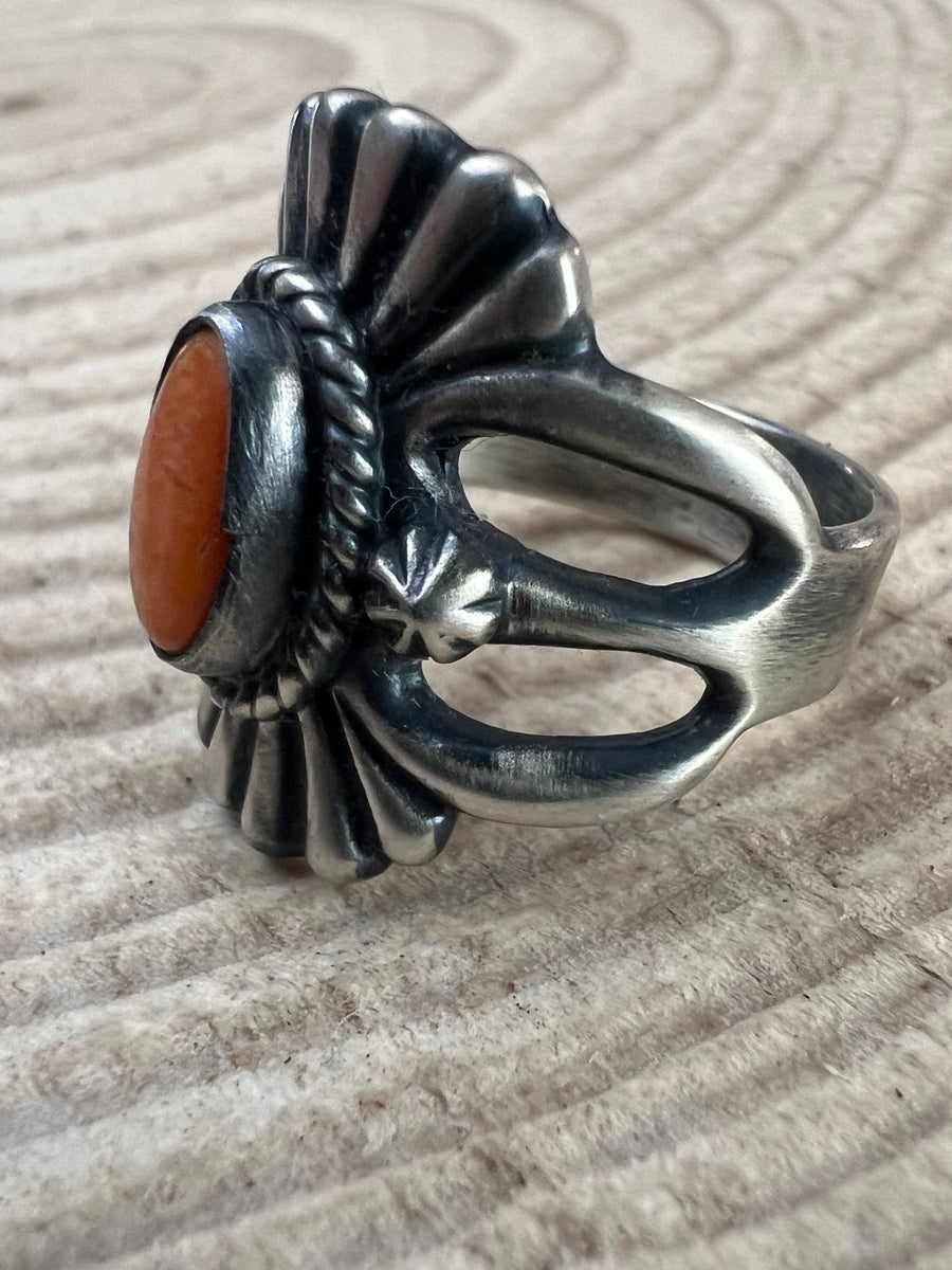Orange Spiny Sunray Ring by Victor Coriz - Size 8.5 – Pearls & Lace